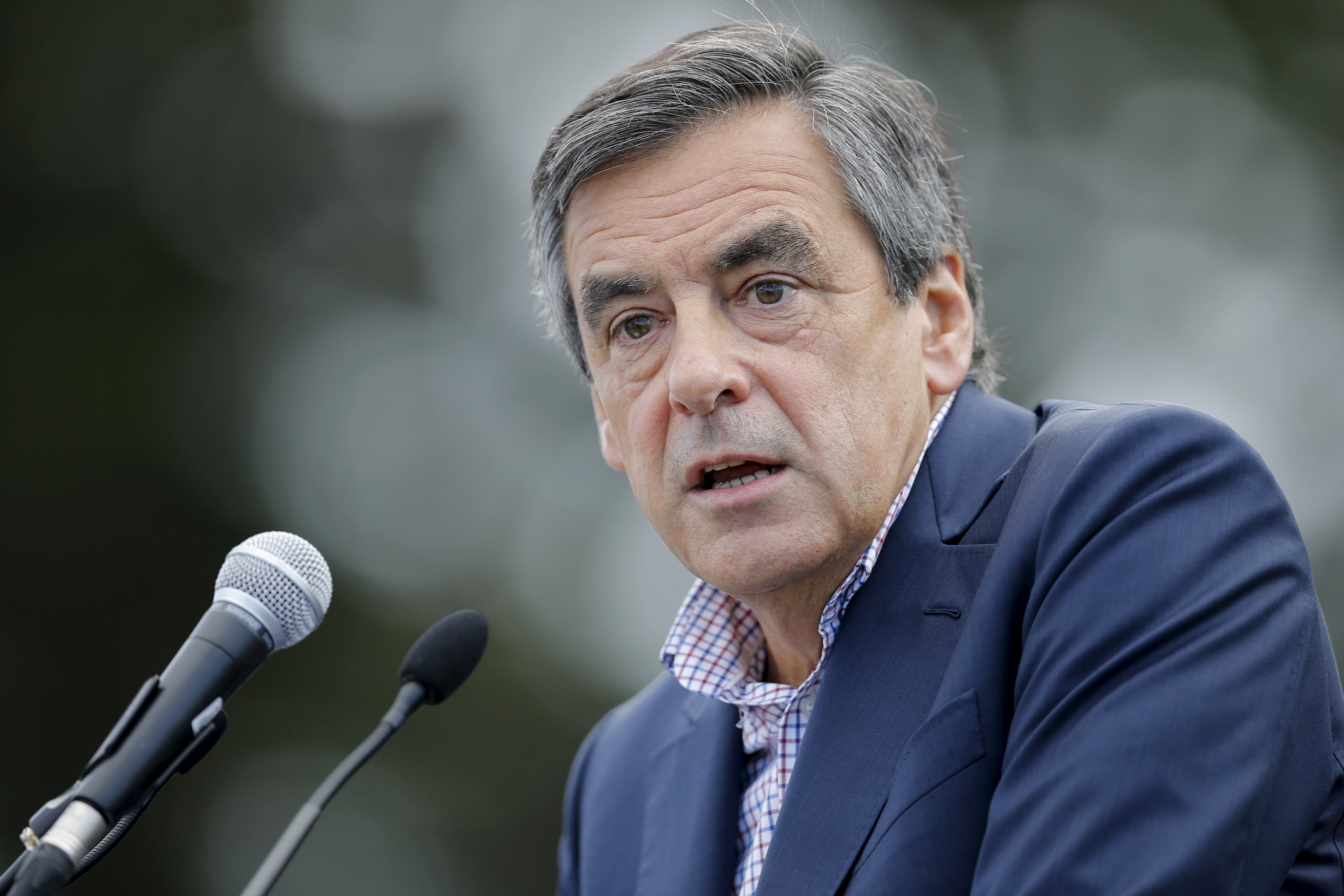 François Fillon sigue como candidato a la presidencia francesa, según ...