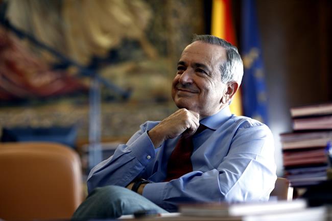 Emilio Lora-Tamayo, presidente del CSIC: "Hay que invertir más ...