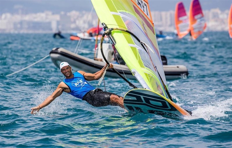 Iván Pastor se clasifica para la medal race del Campeonato de Europa de ...